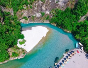 Shala River: Awe-Inspiring River In Secluded Alps - Albanopedia